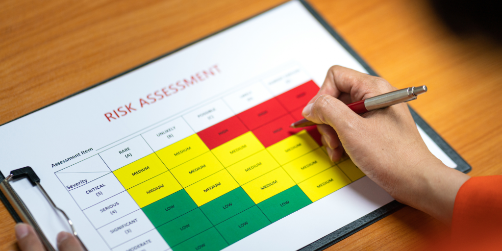 How to Carry Out a Lone Worker Risk Assessment - First2HelpYou